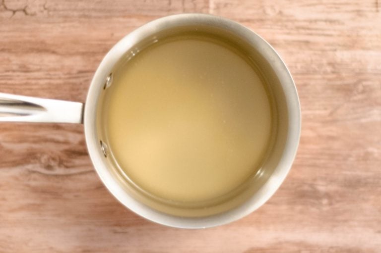 How To Make White Stock Like A Chef - Food Above Gold