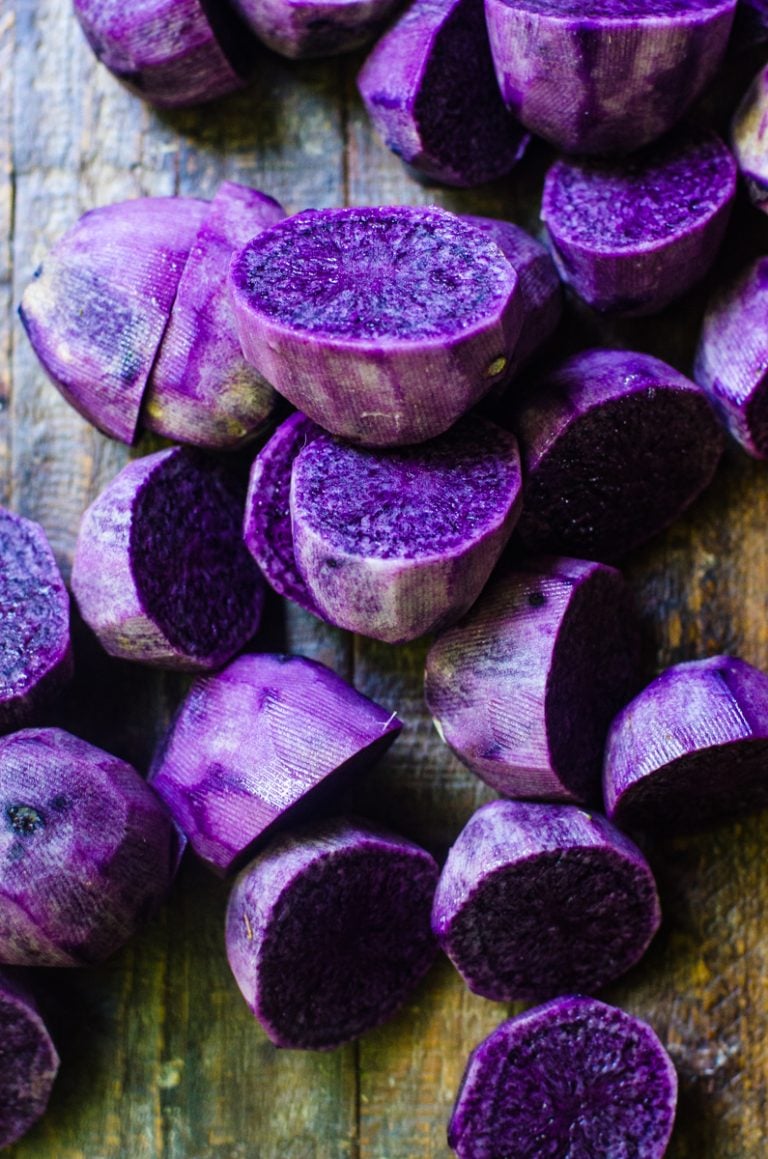 Garlicky Roasted Purple Potatoes - Food Above Gold